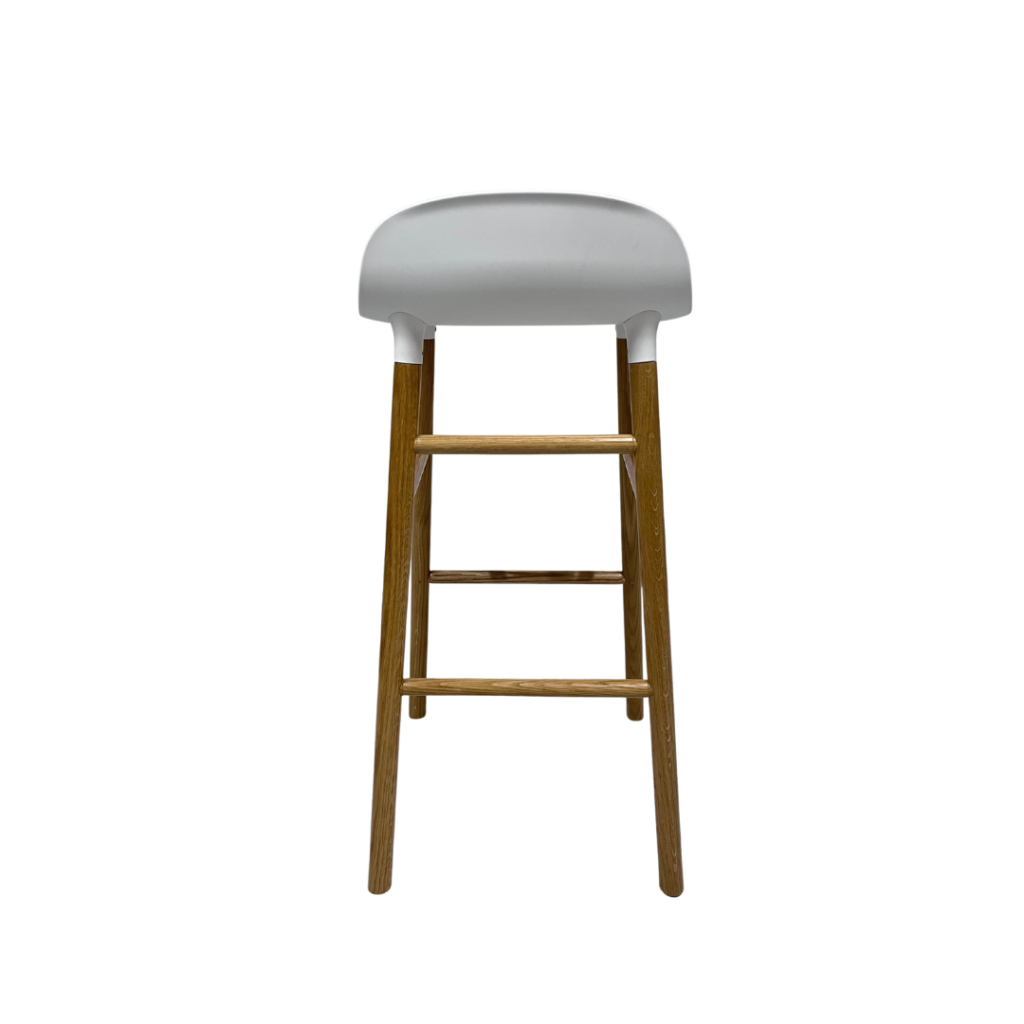 Norman Barstool – Gav Design